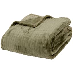 Deka Cecilia | Action SK